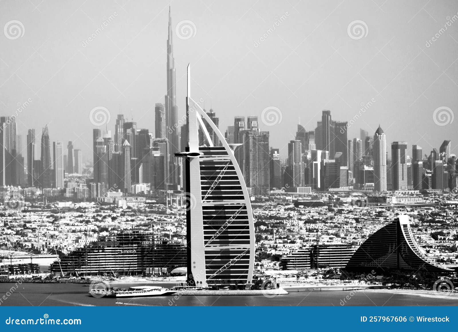 Dubai the Skyline of Downtown Editorial Photo - Image of town, gulf ...
