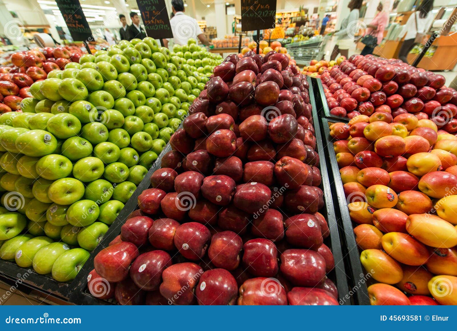 Dubai Supermarket Waitrose on August 8 I Editorial Photo - Image of ...