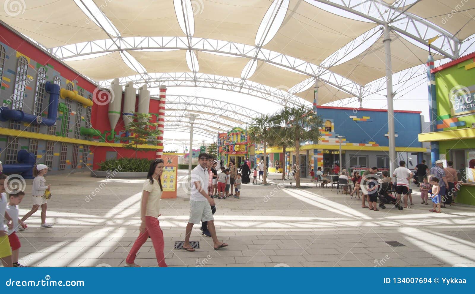 Dubai Legoland at Dubai Parks and Resorts Editorial Stock Image - Image ...