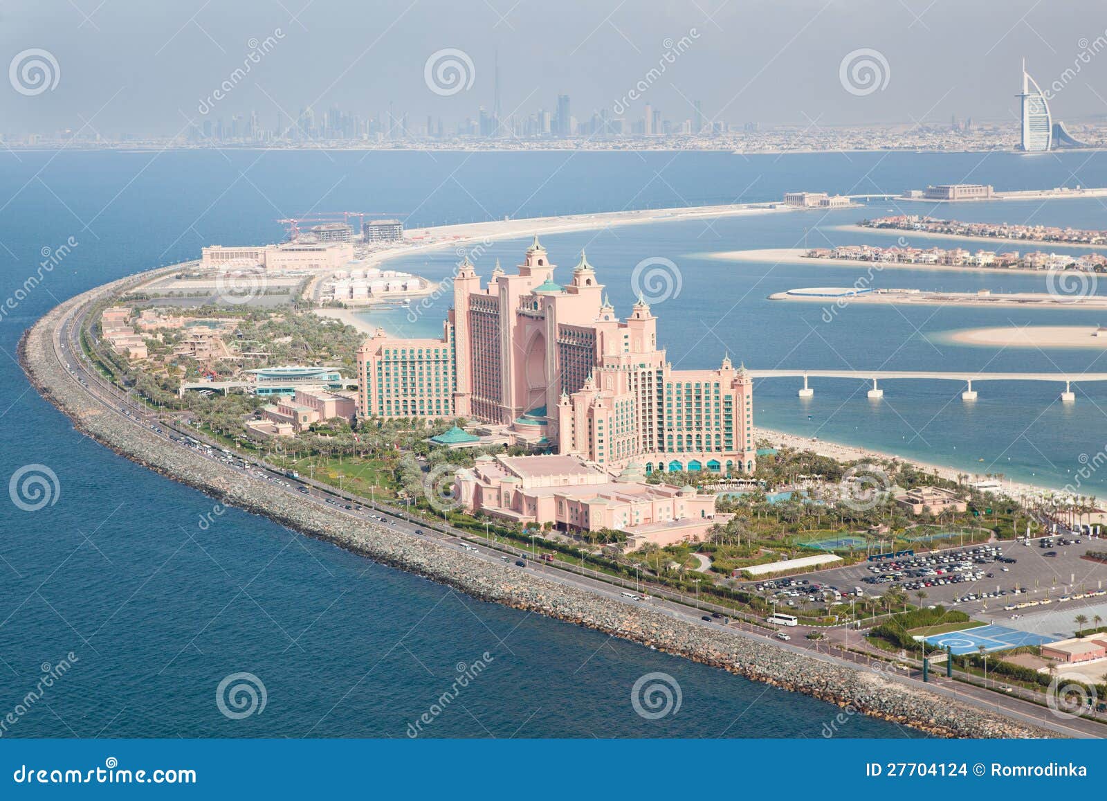 Dubai, UAE. Atlantis Hotel from Above Editorial Stock Image - Image of ...