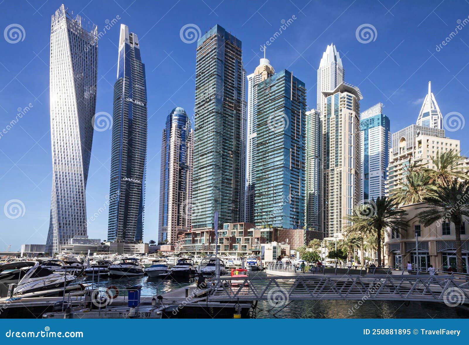 Dubai, UAE: Cayan Tower Infinity Tower in Dubai Marina Editorial Image ...