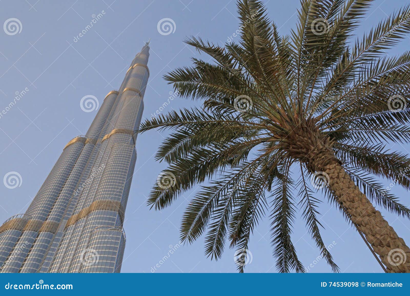 DUBAI, UAE - MAY 11, 2016: Burj Khalifa Tower Editorial Stock Photo ...