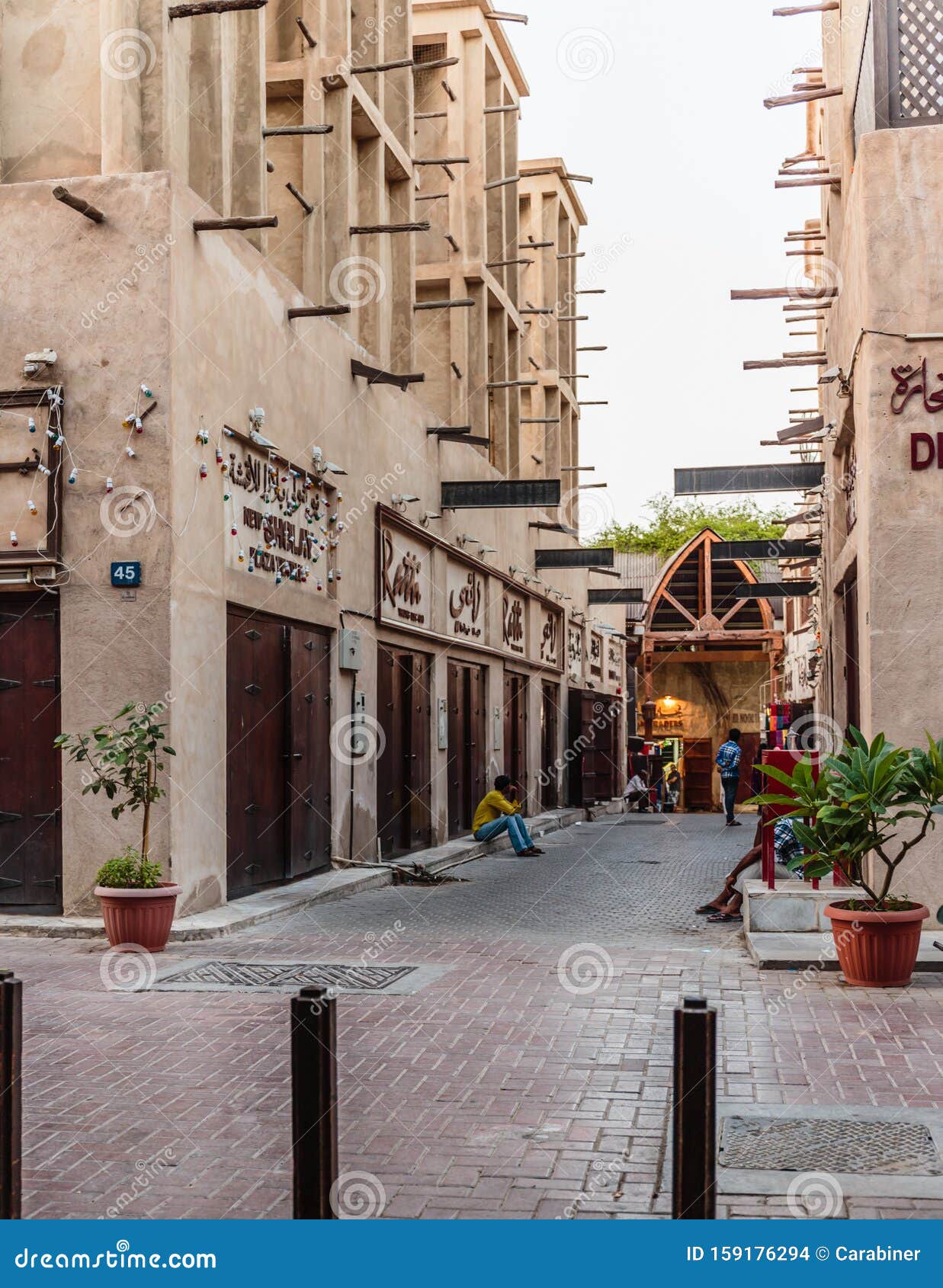 Old Town Dubai editorial stock image. Image of emirates - 159176294