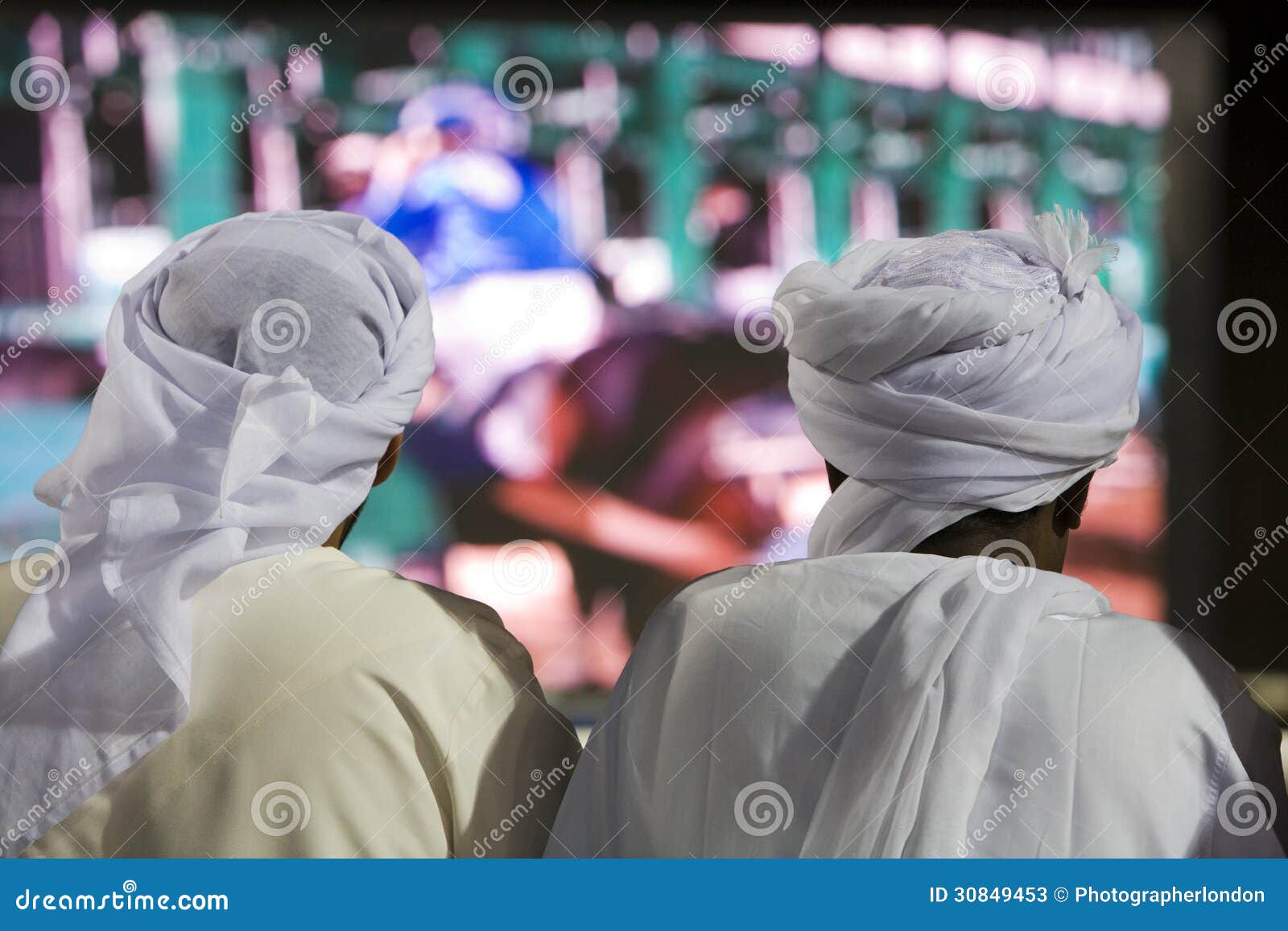 Dubai UAE A Man Traditionally Dressed In A Dishdash And Gutra White ...