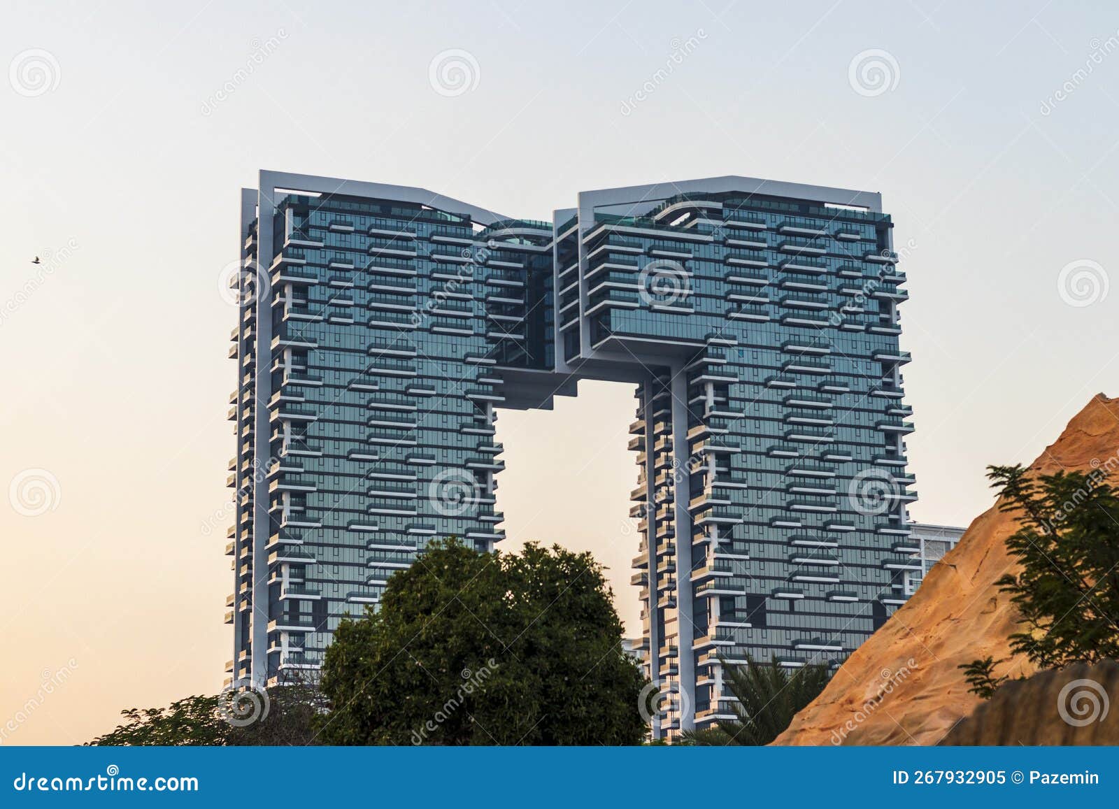 Dubai, UAE - 12.03.2022 - View of the Residencies at Al Wasl Building ...