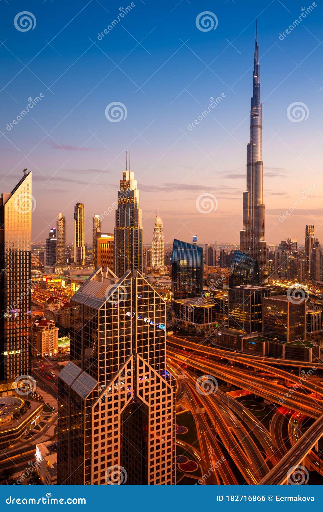 Dubai view at sunset, UAE editorial photo. Image of dubai - 182716866