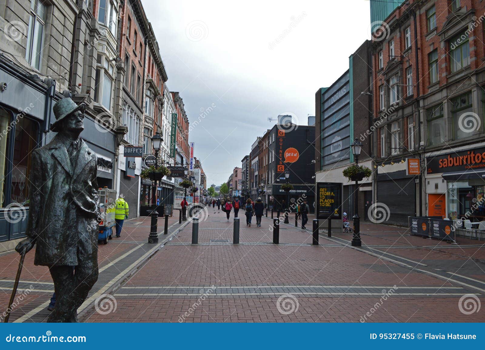 Dublin in Ireland editorial image. Image of europe, metropolis - 95327455