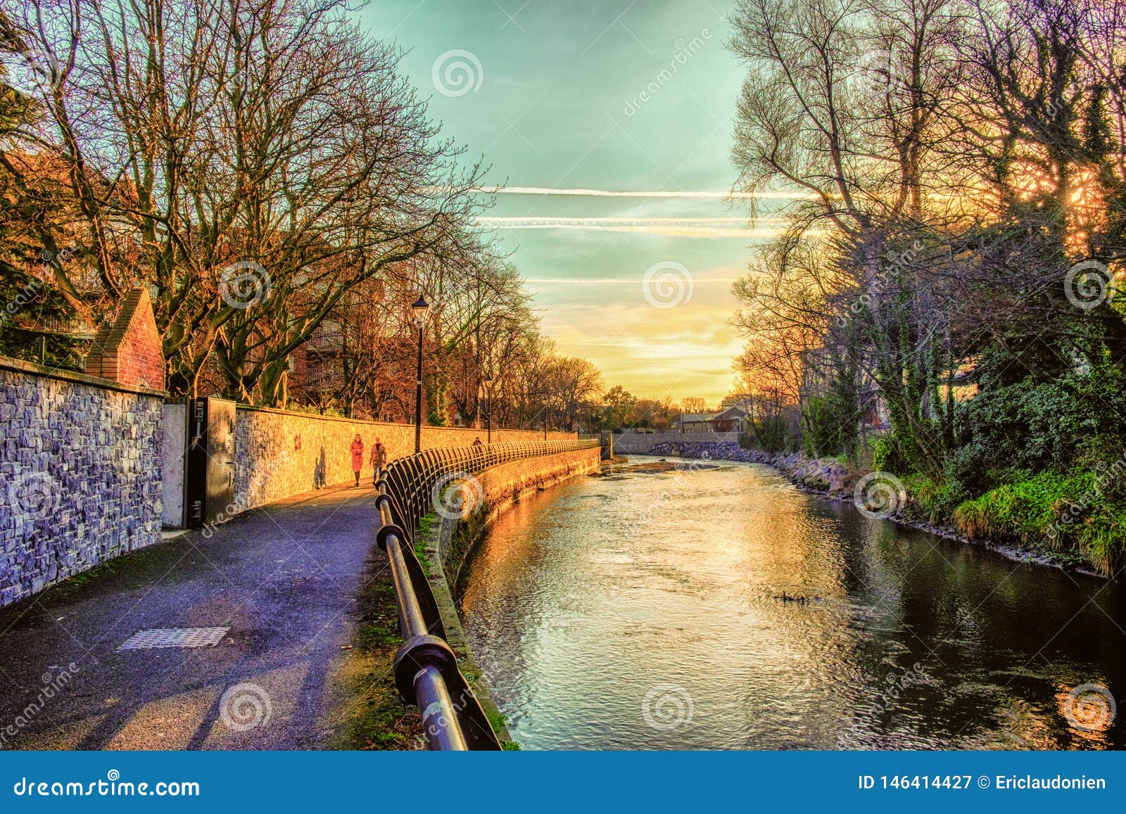 Dublin-River Dodder stock image. Image of dublinriver - 146414427