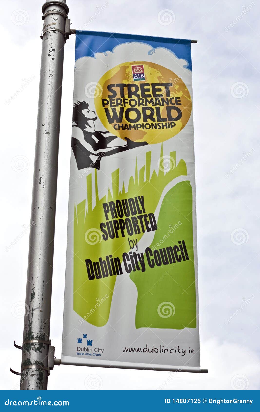 Street Performance Competition in Dublin. Editorial Image - Image of ...