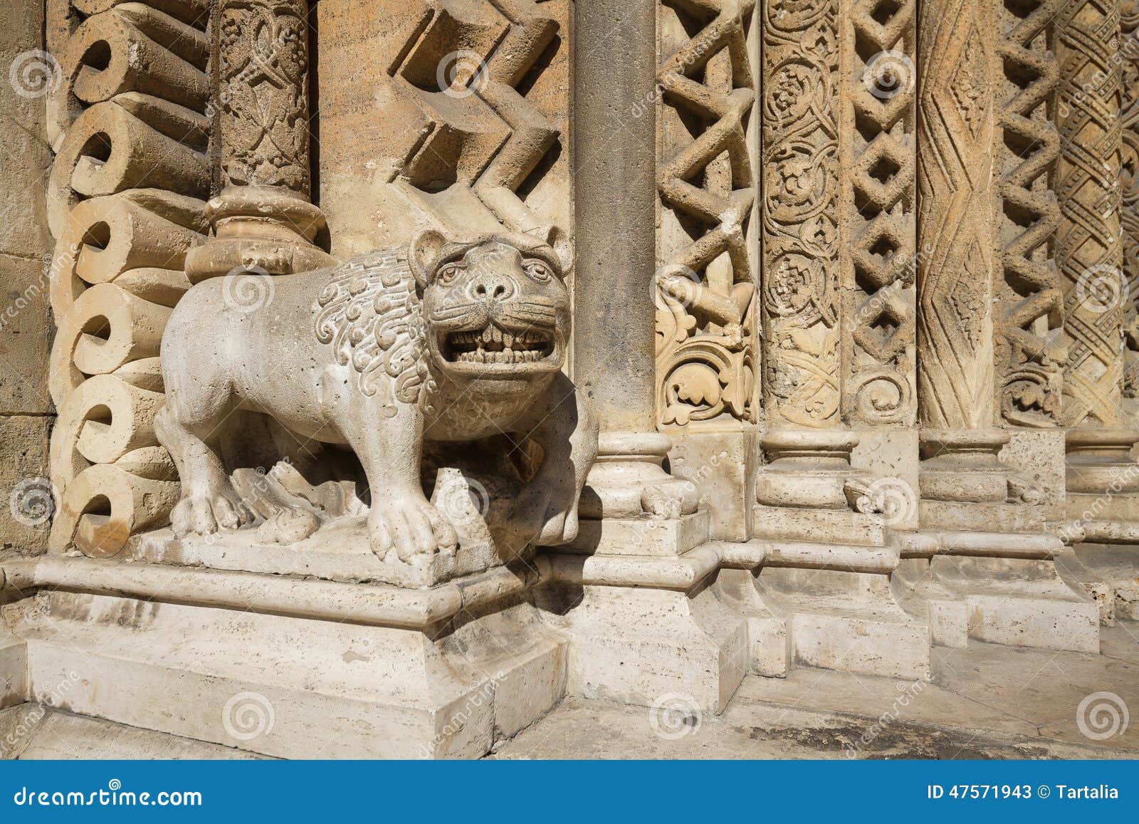 Dubrovnik. Gothic Sculpture of Lion. Stock Image - Image of devil ...
