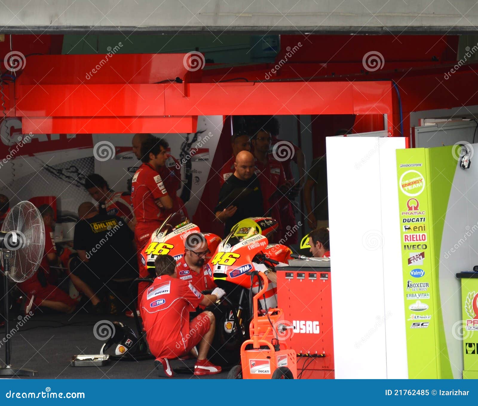 Ducati Team Pit-stop Garage Editorial Image - Image of colour, fast ...