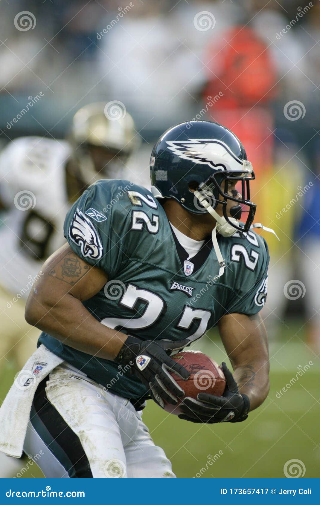 Duce Staley editorial photography. Image of game, football - 173657417