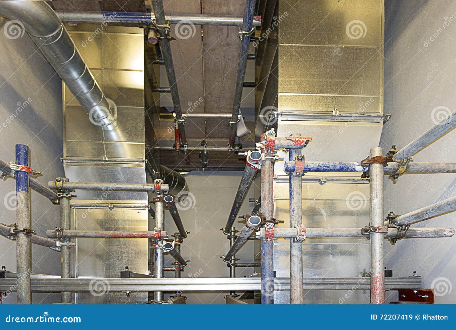 Ductshaft imagem de stock. Imagem de principal, metal - 72207419