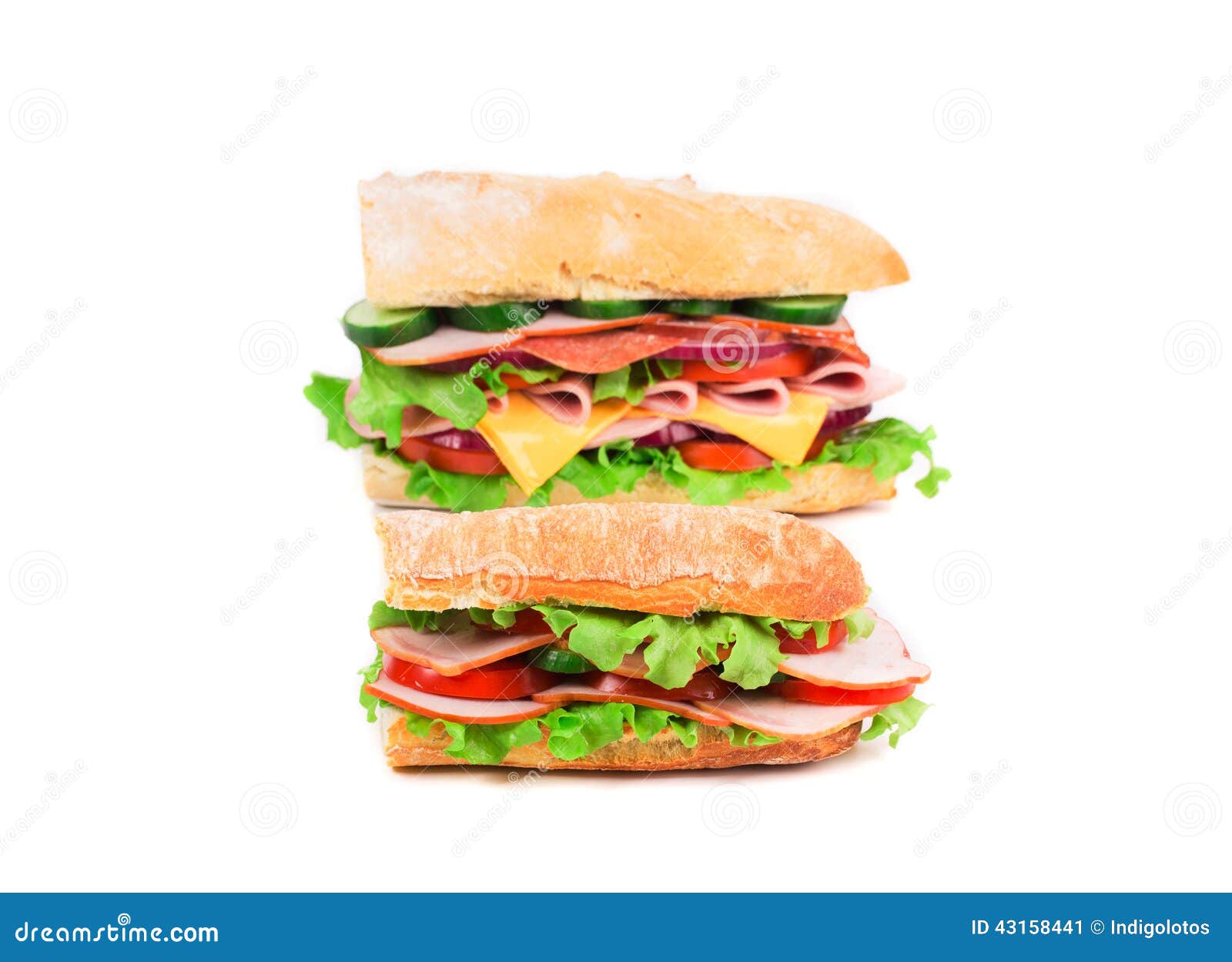 Due panini freschi immagine stock. Immagine di alimento - 43158441