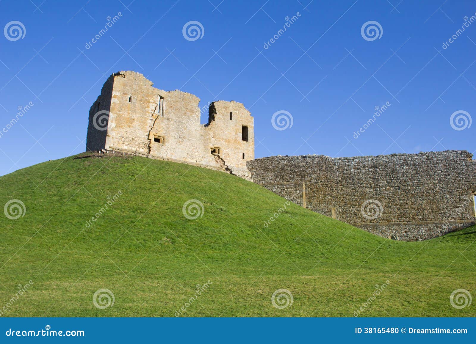 Duffus Castle, Scotland stock photo. Image of european - 38165480
