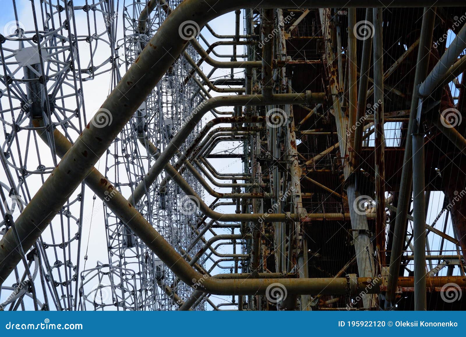 Duga-1 Soviet Surveillance Radar In The Chernobyl Exclusion Zone Stock ...