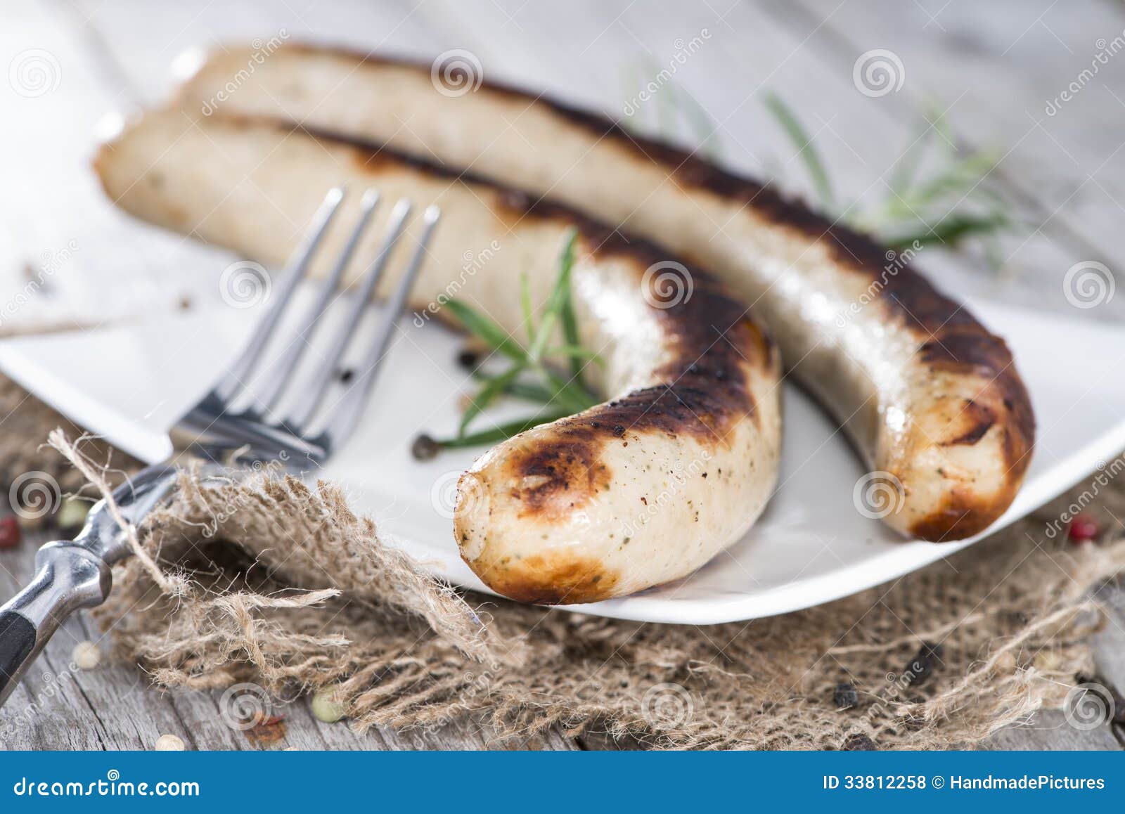 Duitse Braadworst stock foto. Image of barbecue, vers - 33812258