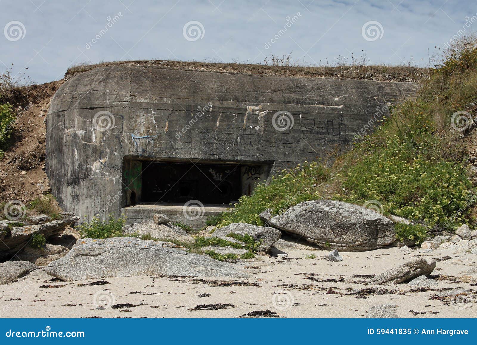 Duitse Bunker in Oorlogstijd Stock Afbeelding - Image of rijk, bunker ...