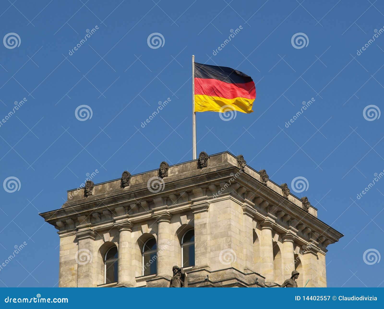 Duitse vlag stock afbeelding. Image of rood, duits, naturaliseer - 14402557