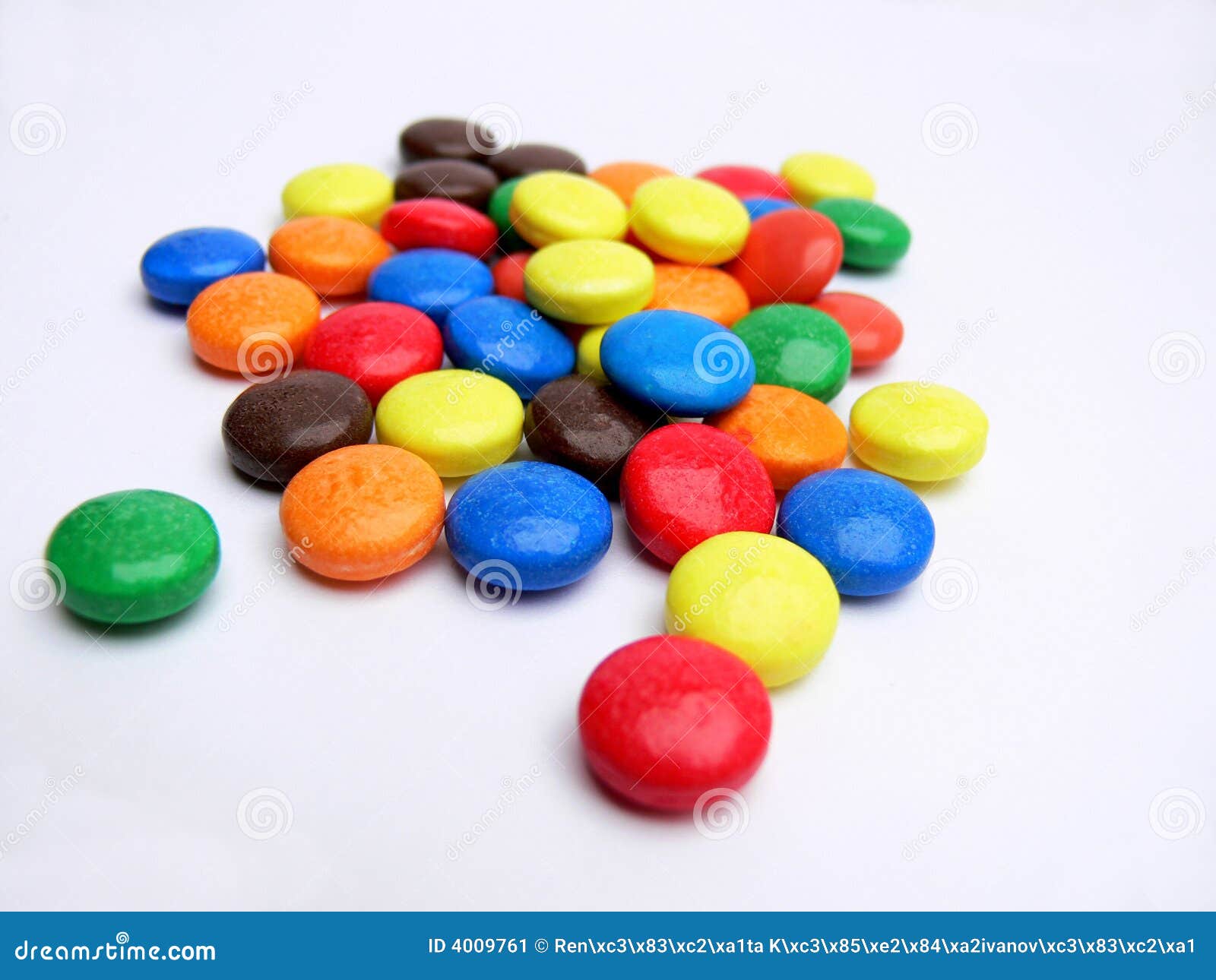 Dulces del color imagen de archivo. Imagen de revestido - 4009761