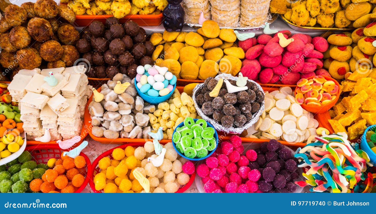 Dulces Tradicionales En Ecuador Foto de archivo - Imagen de sabor ...