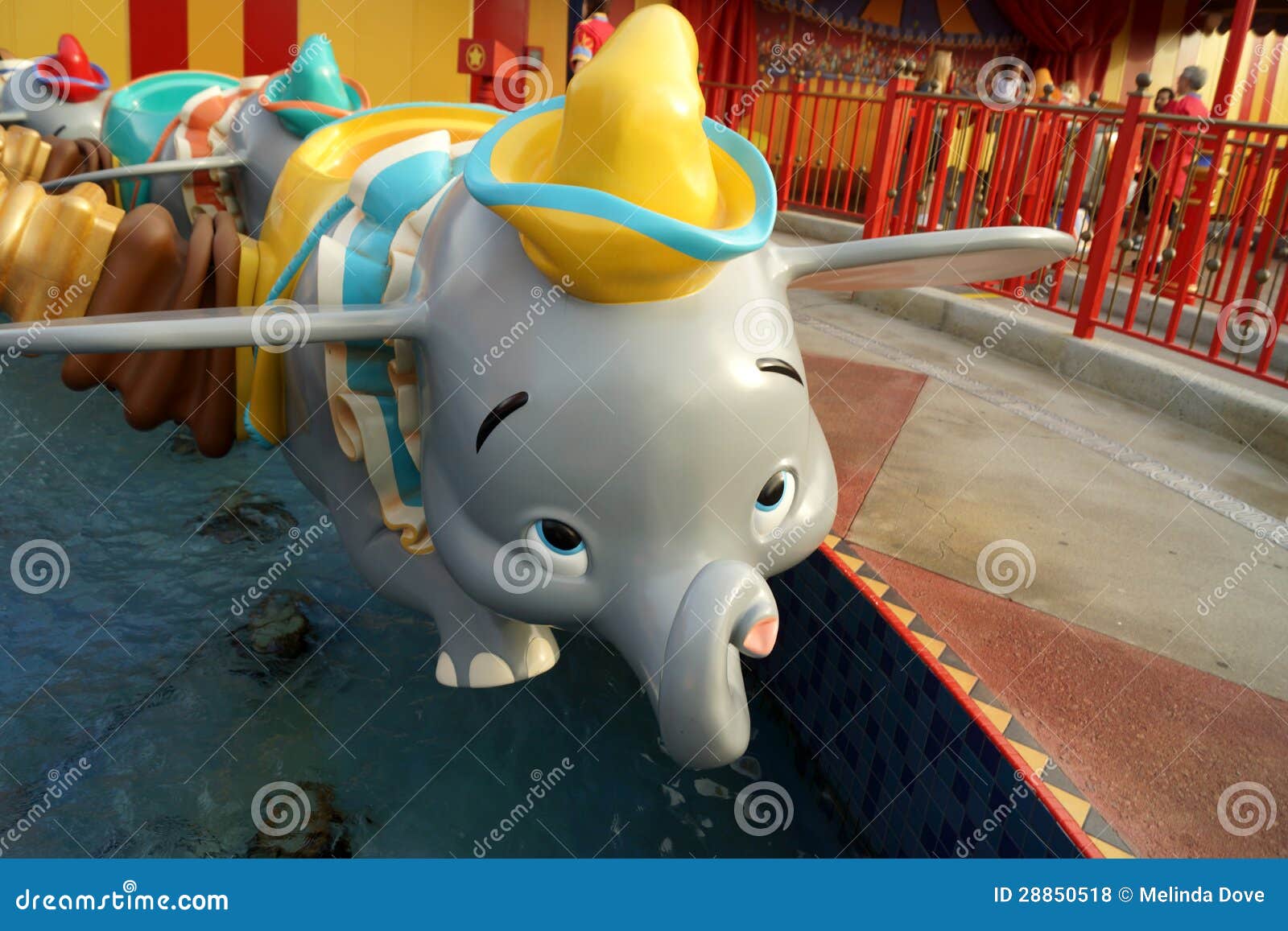 Dumbo the Ride editorial stock photo. Image of icon, world - 28850518