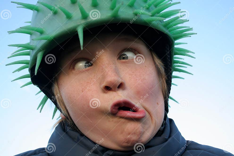 Dummer Junge stockfoto. Bild von schwarzes, kind, komödie - 826774