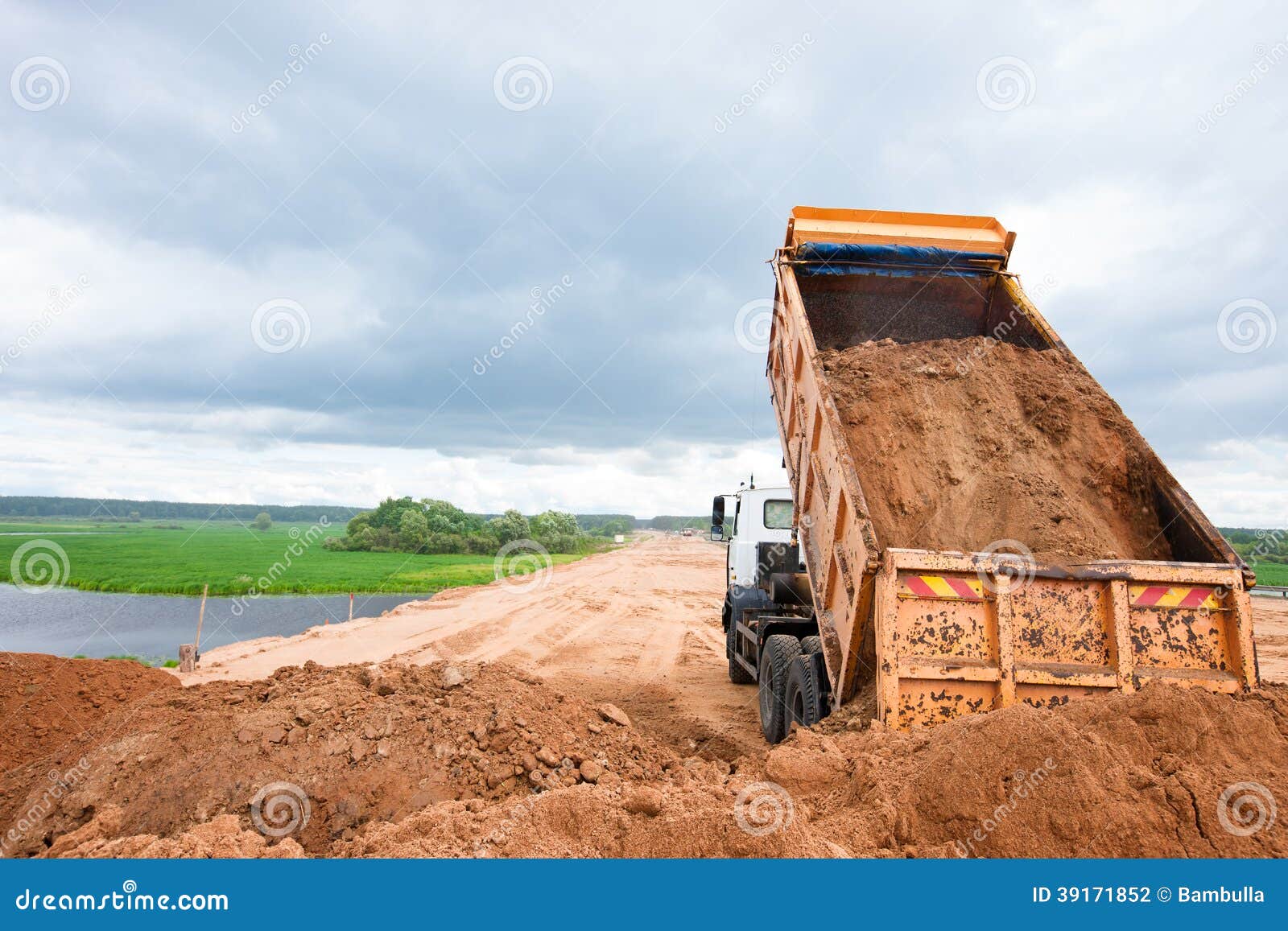 Dumper Truck Unloading Soil Stock Photo - Image of blue, paving: 39171852