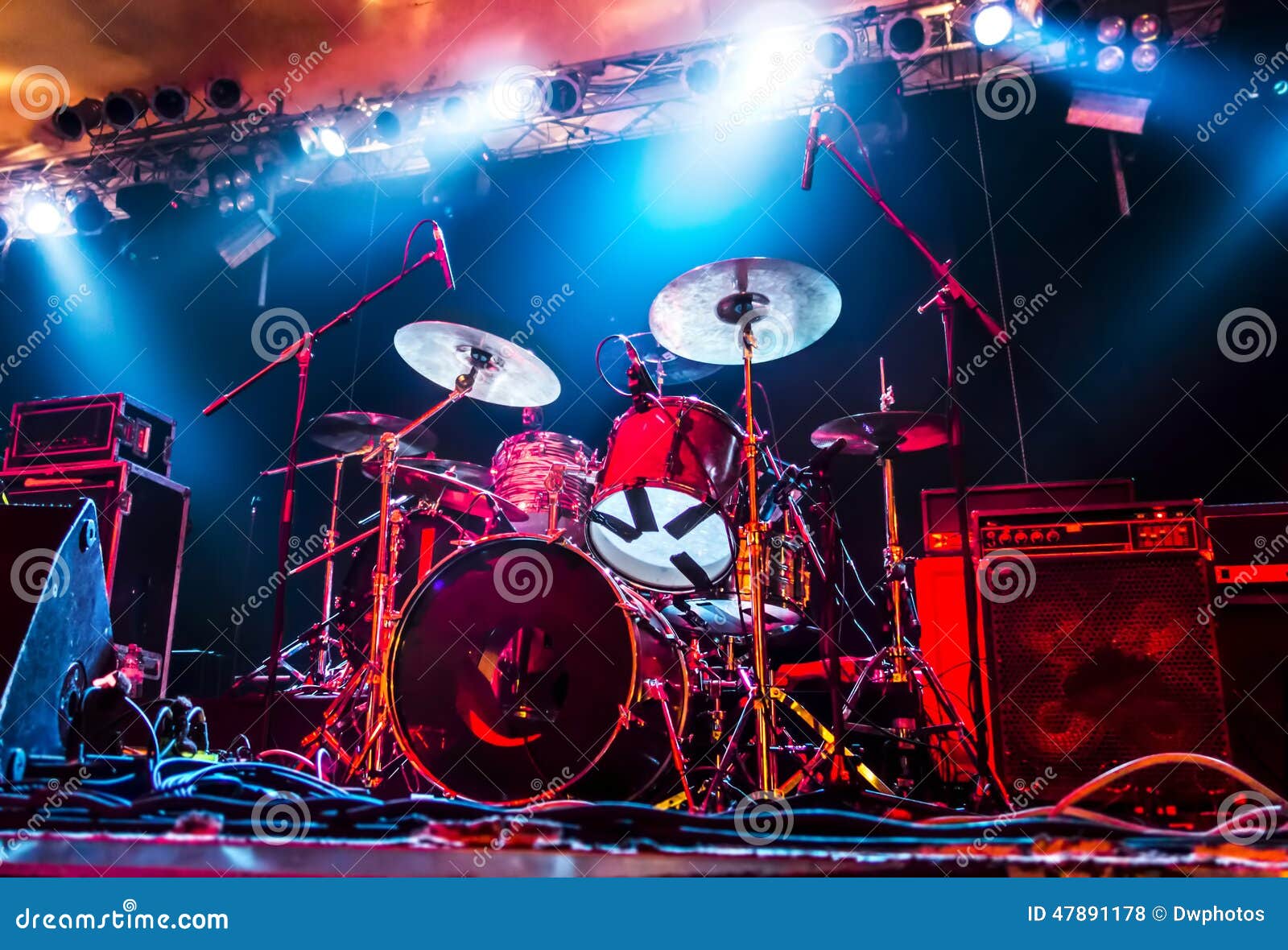 Dums/Amplifier on Empty Stage Stock Photo - Image of nightlife, party ...
