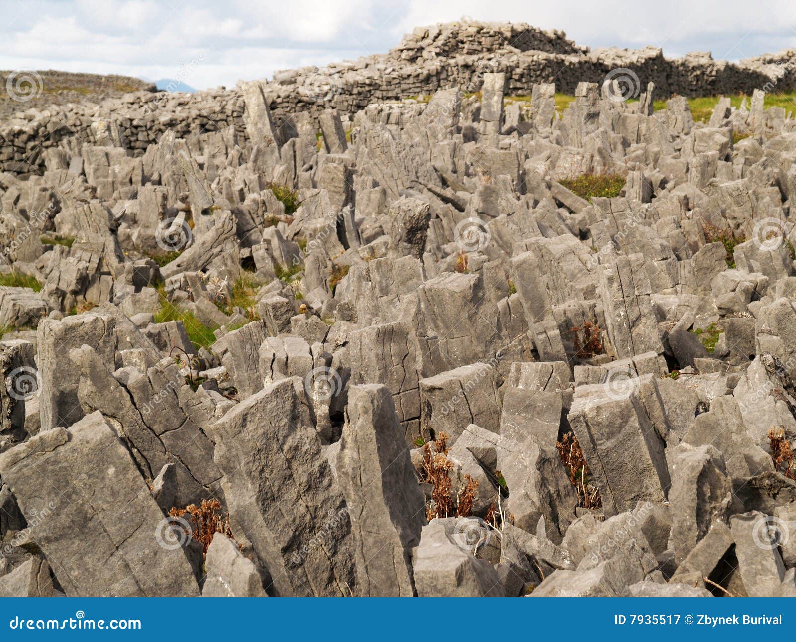 Dun Angus fort, Inishmore stock image. Image of fort, promontory - 7935517