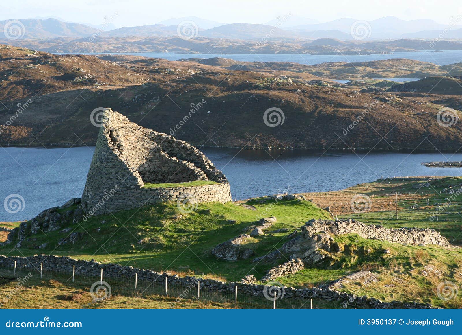 Dun Carloway stock image. Image of historical, archaeology - 3950137