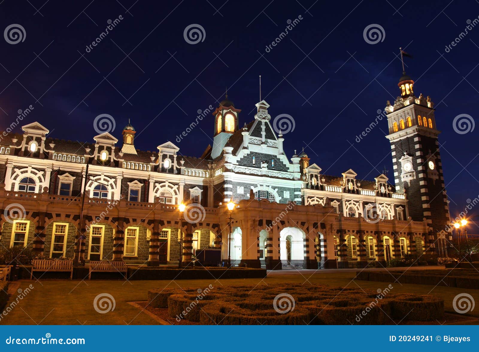 Dunedin Railway Station stock image. Image of historic - 20249241