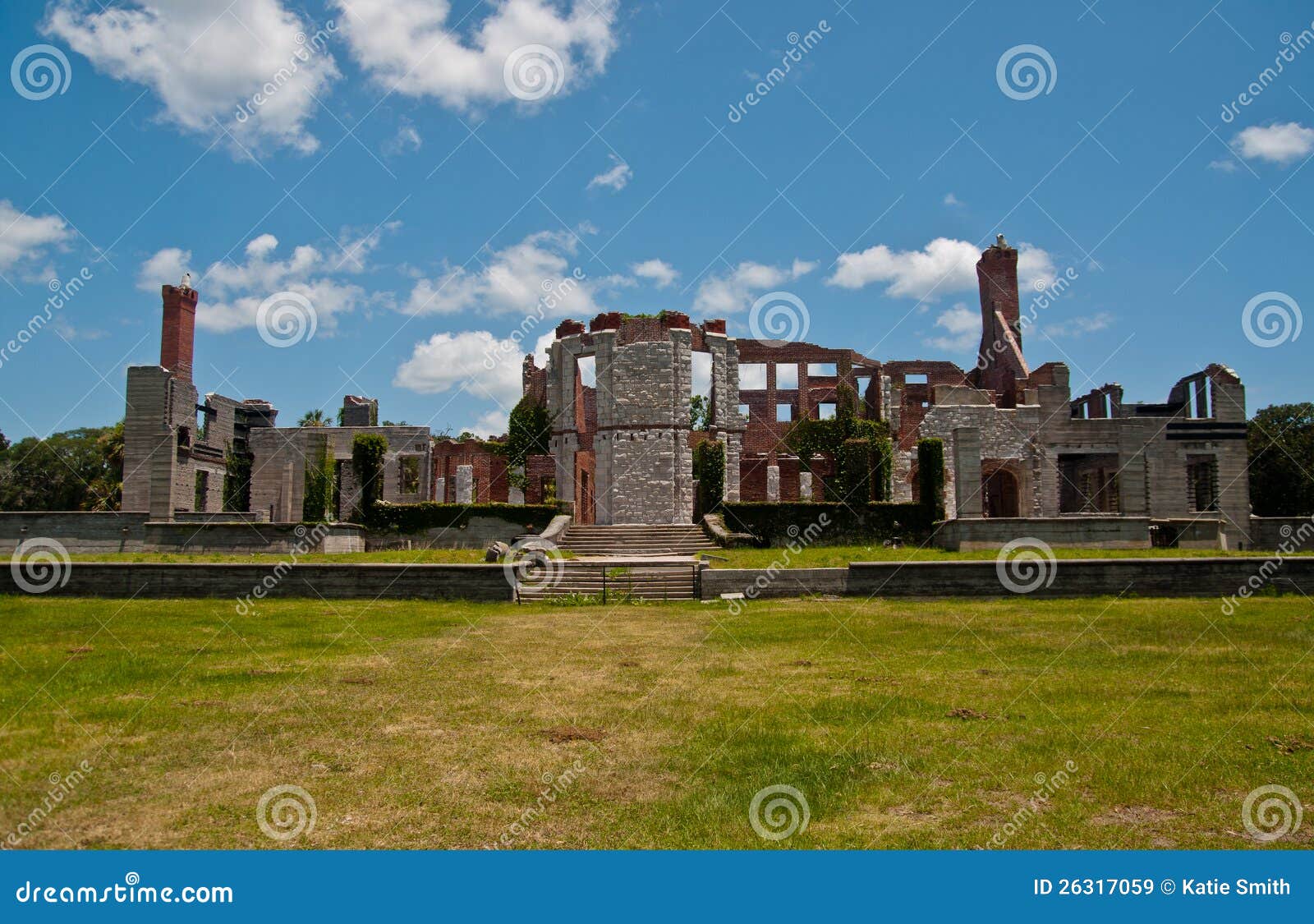Dungeness Mansion Ruins on Cumberland GA Stock Image - Image of empty ...