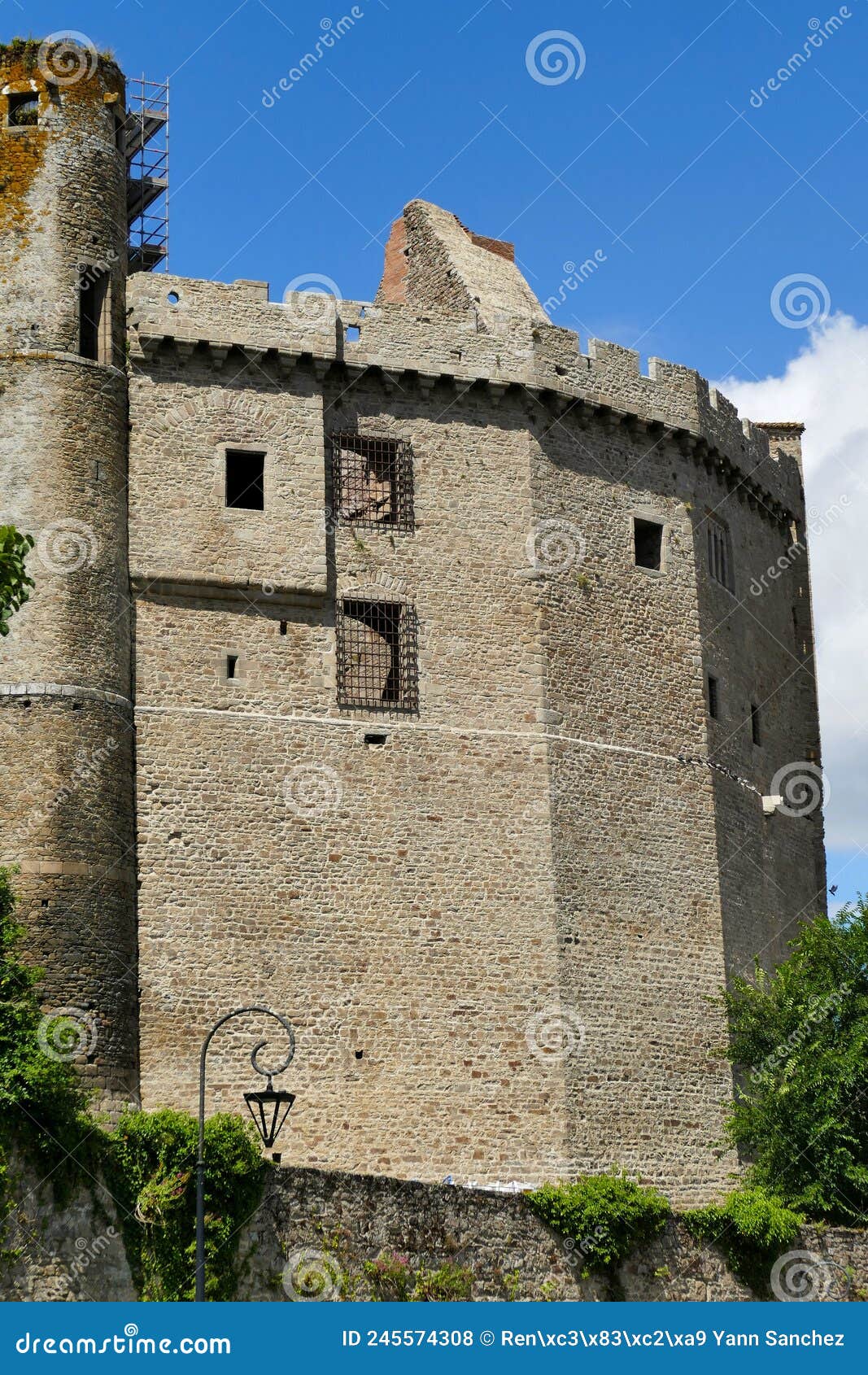 The Dungeon in Ruins of the Castle of Clisson Stock Photo - Image of ...