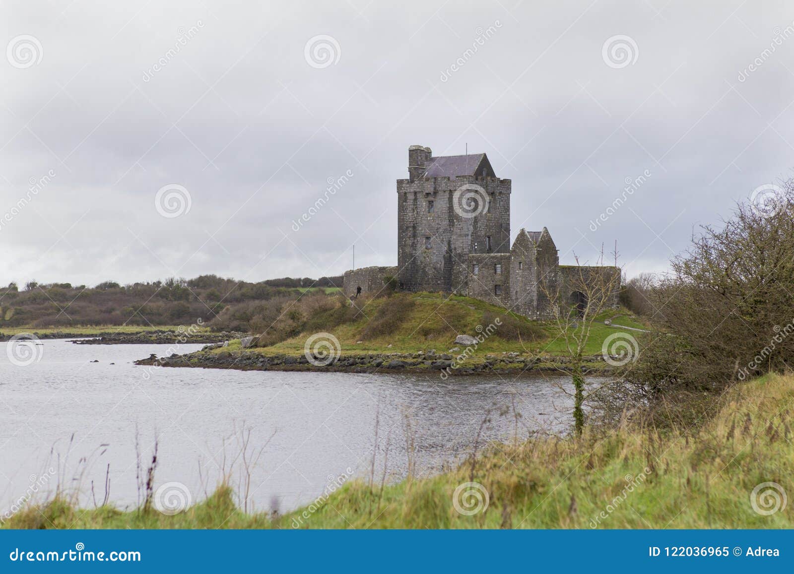 Dunguaire Castle on a Raining Day Stock Image - Image of fortress ...