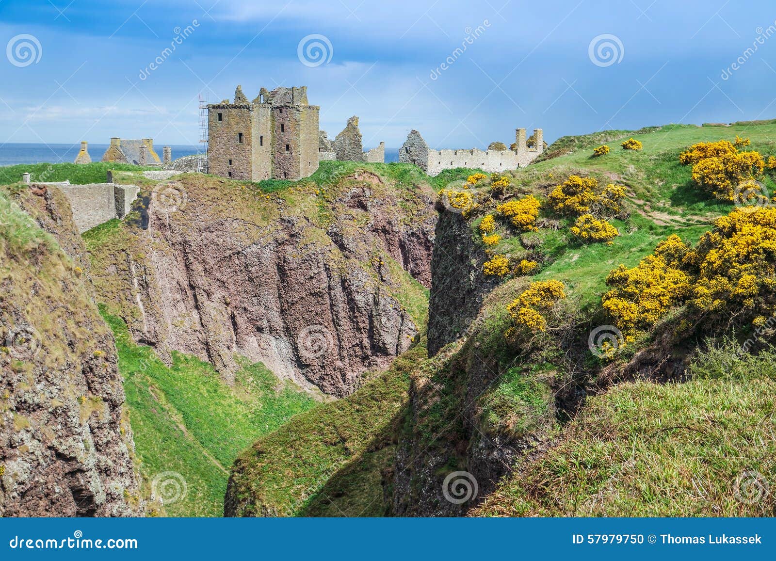 Dunnottar Kasztel Stonehaven, Szkocja - Zdjęcie Stock - Obraz złożonej ...