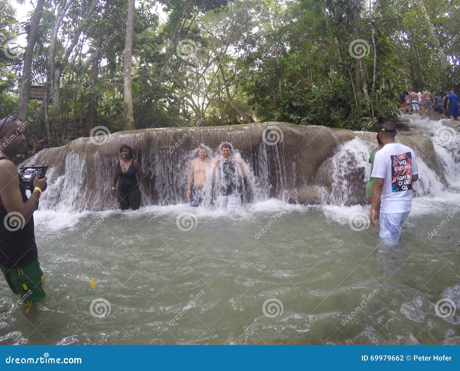Duns river falls editorial photography. Image of river - 69979662
