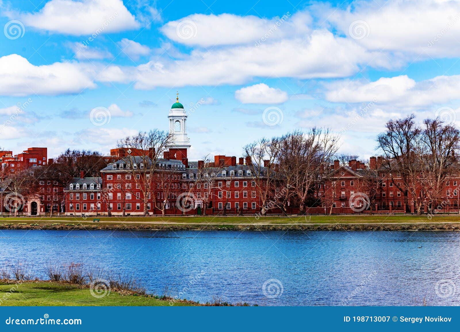 Dunster House Cambridge Panorama E Charles River Imagem de Stock ...