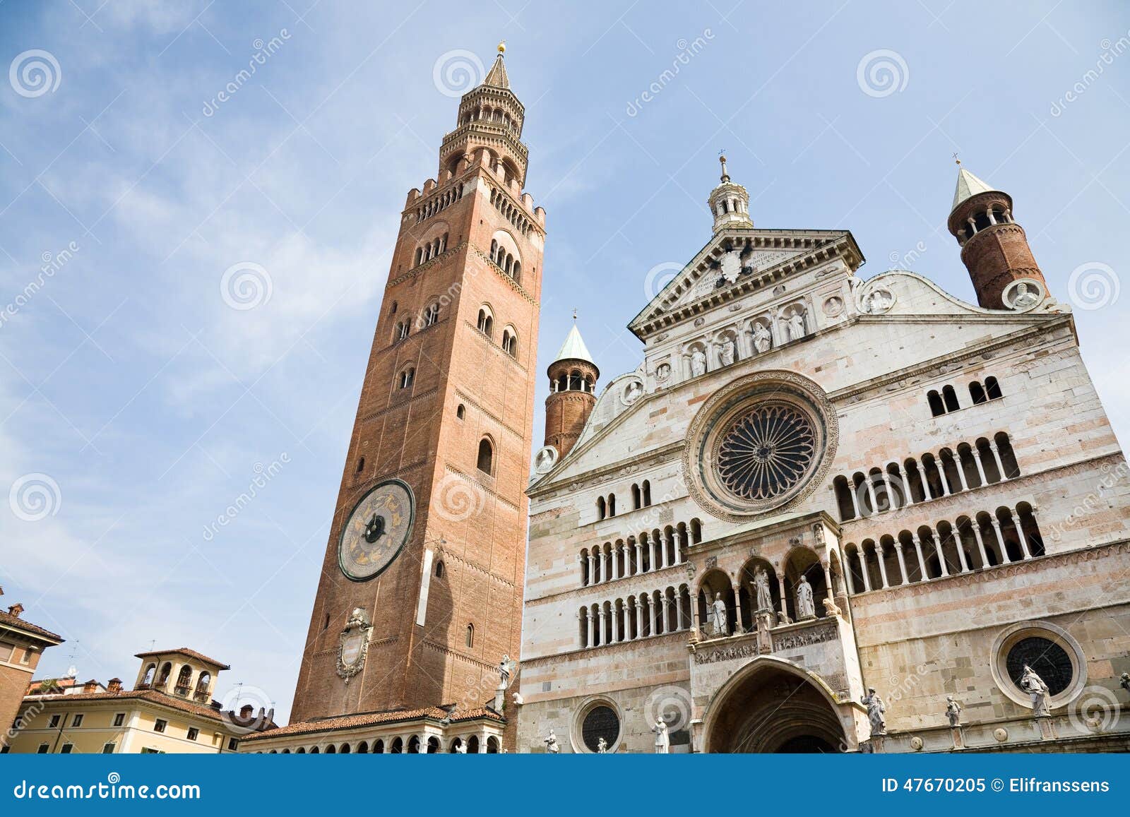 Duomo, Cremona, Italy stock image. Image of lombardia - 47670205