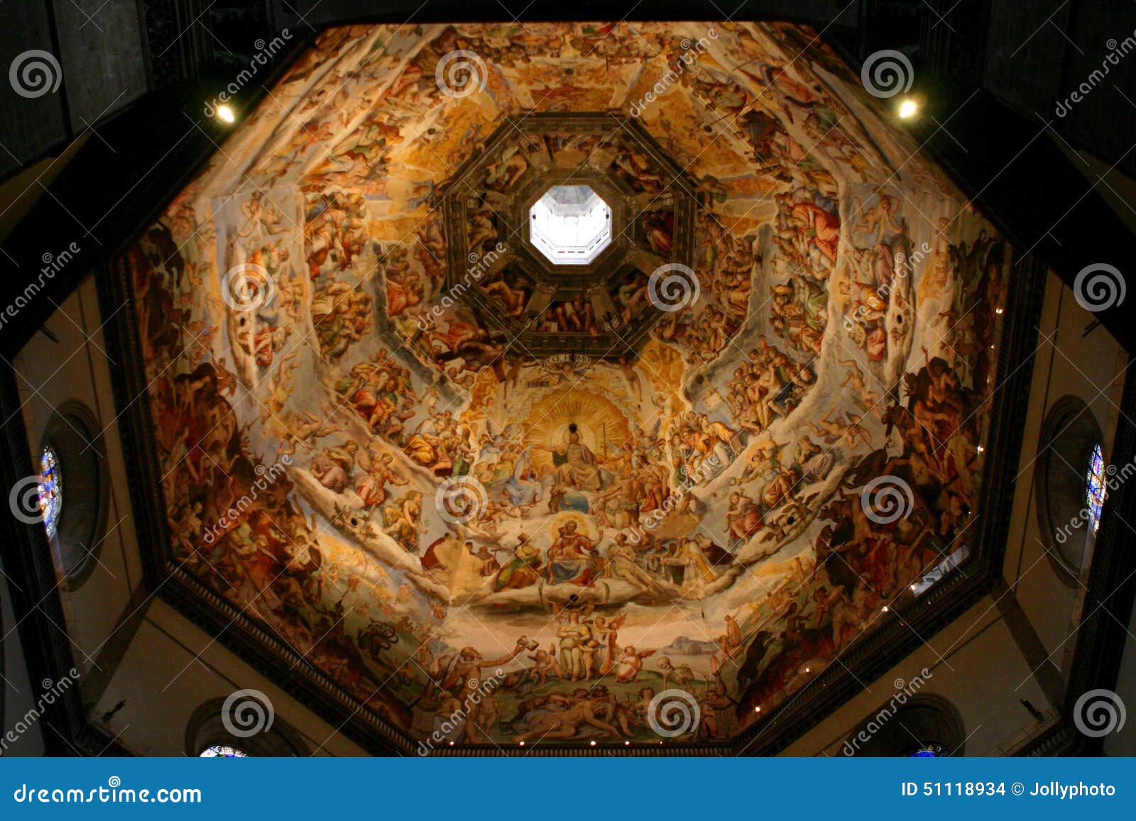 Duomo in Florence Italy editorial stock image. Image of demedici - 51118934