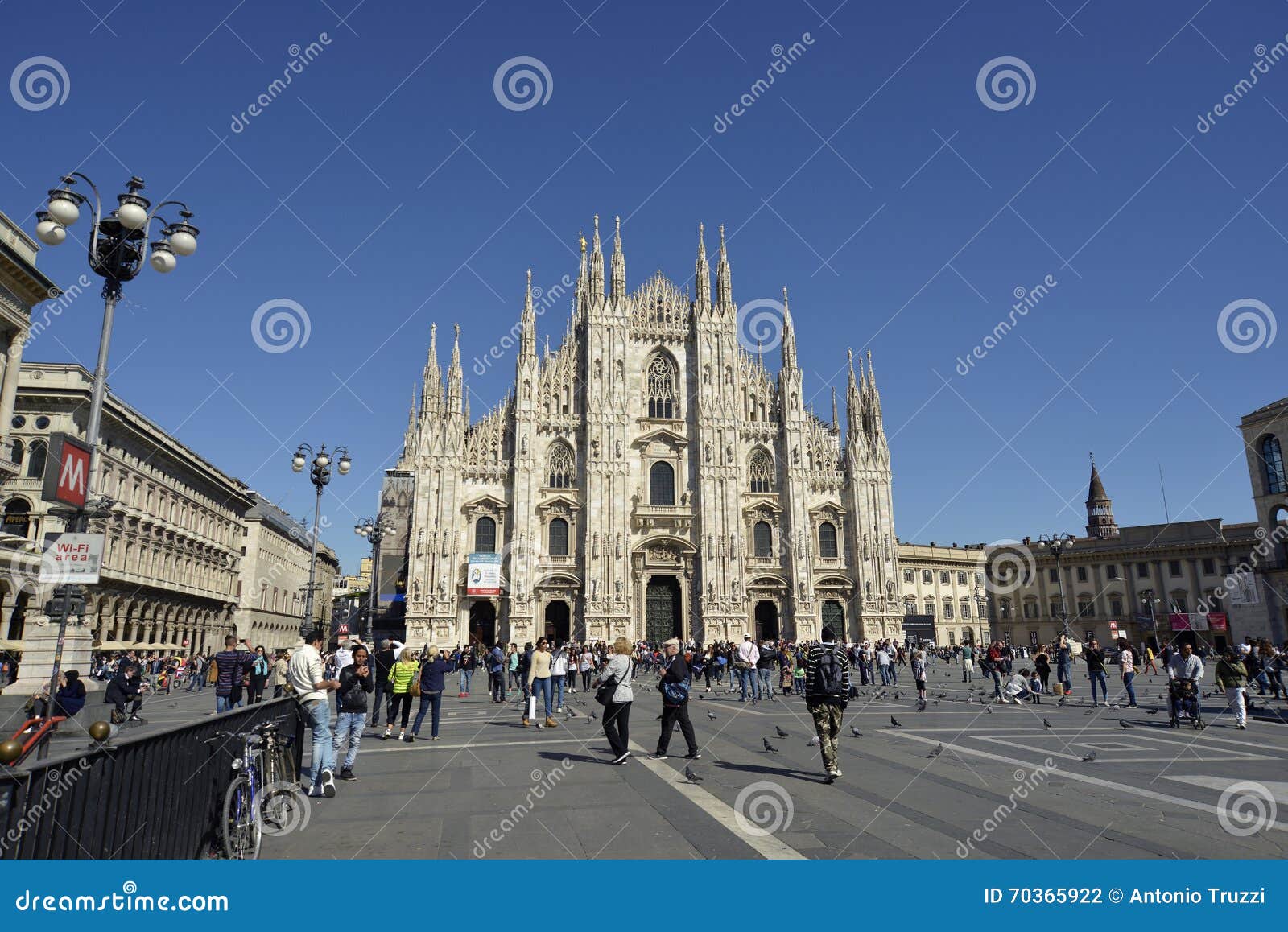 Duomo Square Milan with Tourists in Spring Editorial Photography ...