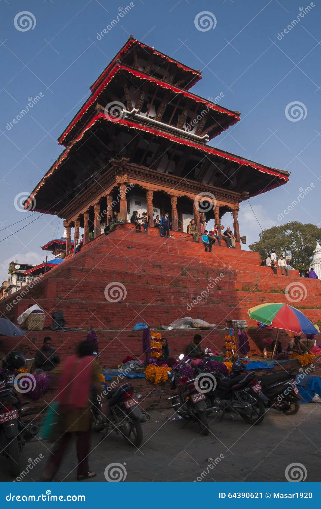 Durbar Square in Kathmandu editorial photo. Image of landscape - 64390621