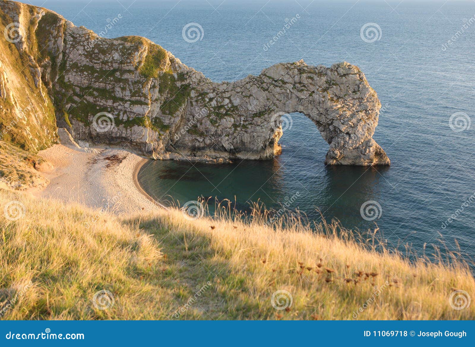 Durdle Door Sea Arch, Dorset Stock Photo - Image of england, coastal ...