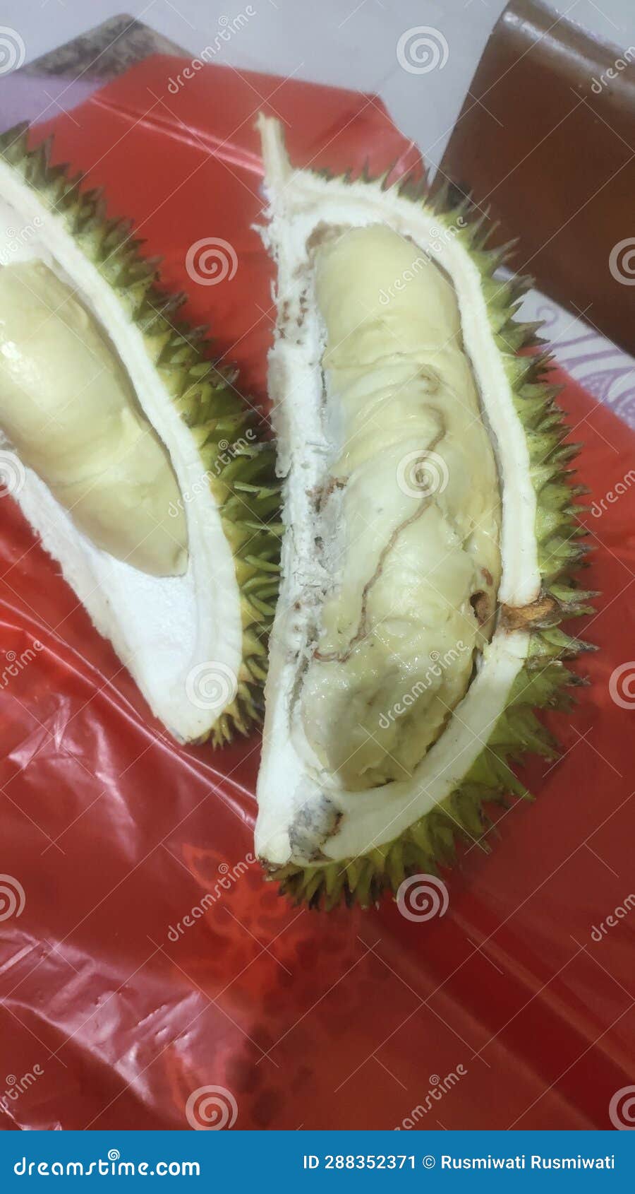 Durian Which Part of the Fruit is Damaged Stock Image - Image of ...