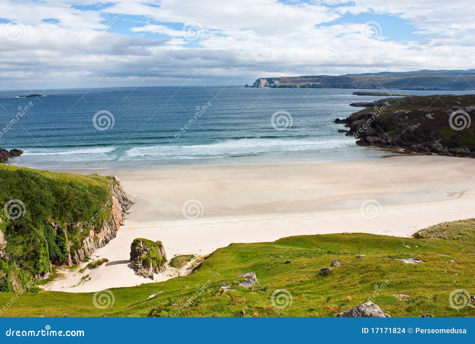 Durness Beach - Scotland stock photo. Image of coastline - 17171824