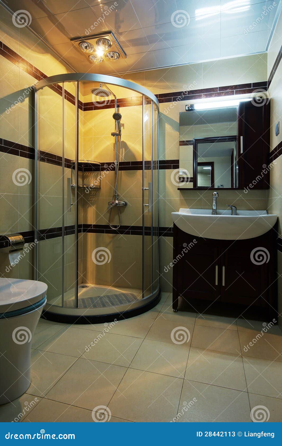 Duschrum fotografering för bildbyråer. Bild av tegelplatta - 28442113