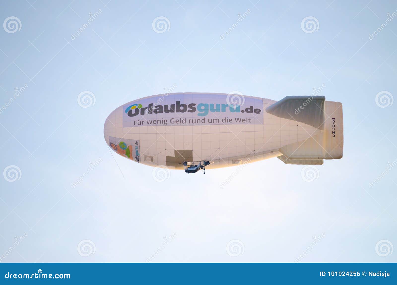 Dusseldorf, Germany - August 13, 2017: Zeppelin in the Sky Editorial ...