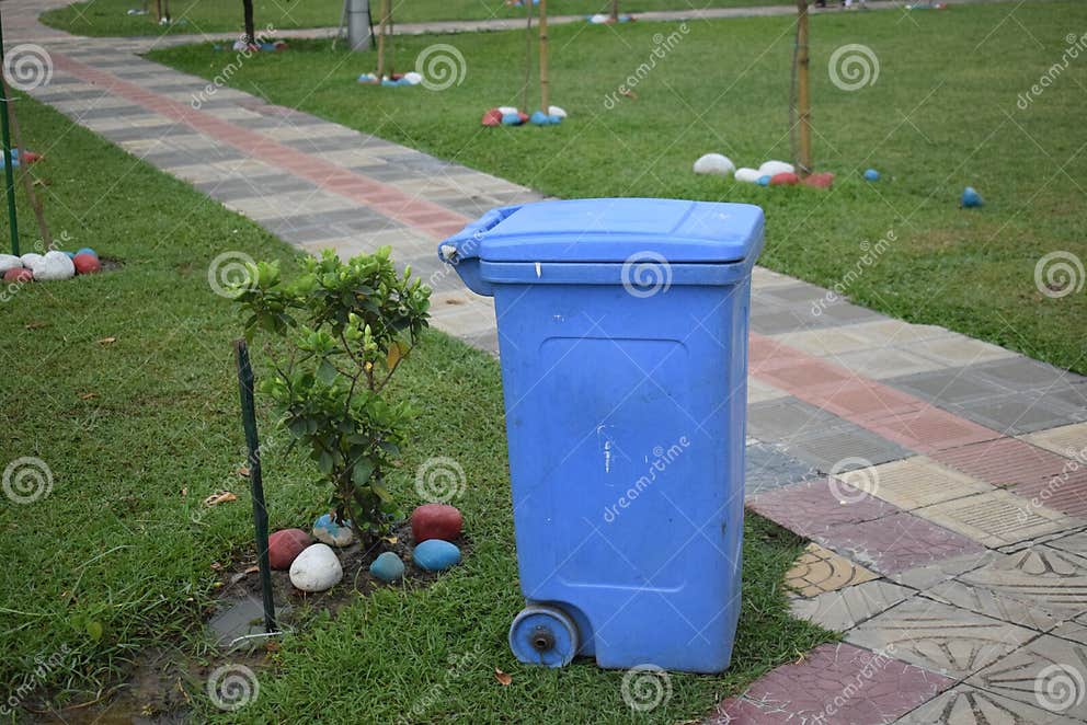 Dustbin in a park stock photo. Image of people, park - 145015890