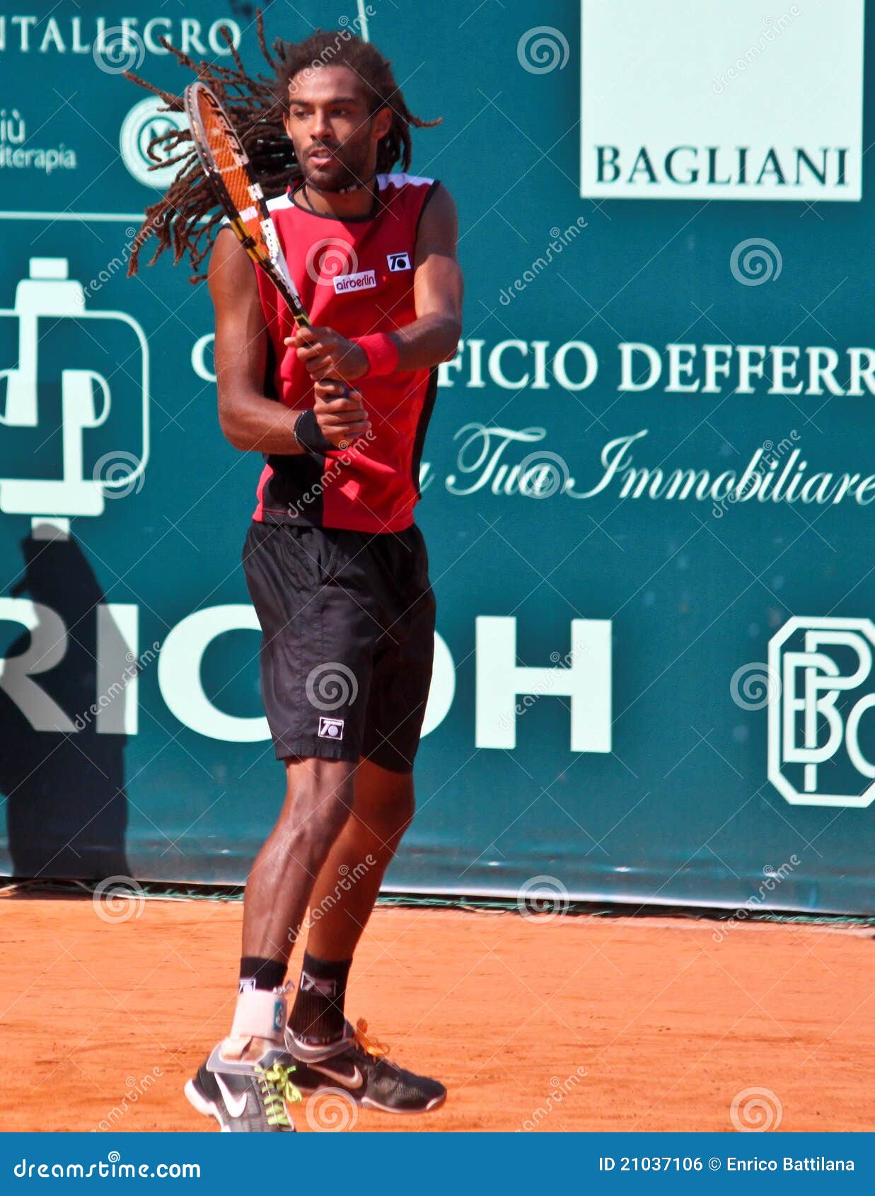 Dustin Brown editorial photo. Image of open, playing - 21037106