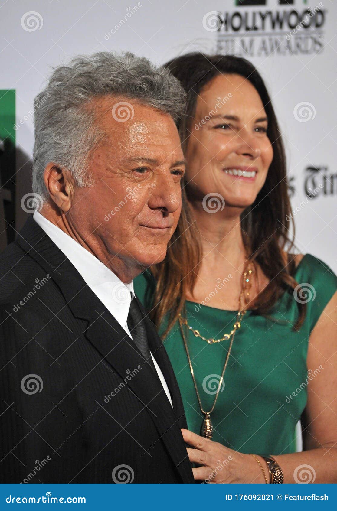 Dustin Hoffman & Lisa Hoffman Editorial Photo - Image of necklace ... Dustin Hoffman & Lisa Hoffman Editorial Photo - Image of necklace ...